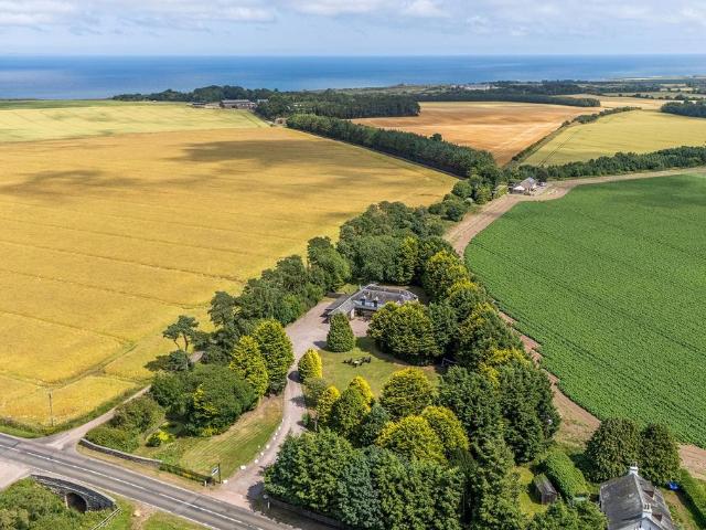 11 bedroom detached house for sale