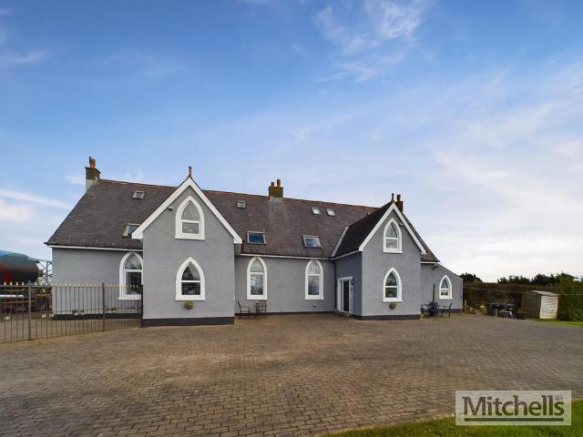 11 bedroom detached house for sale