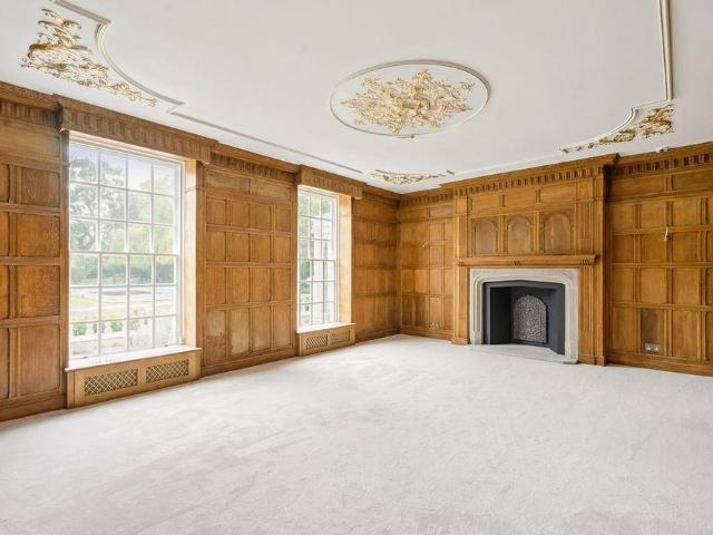 11 bedroom detached house to rent