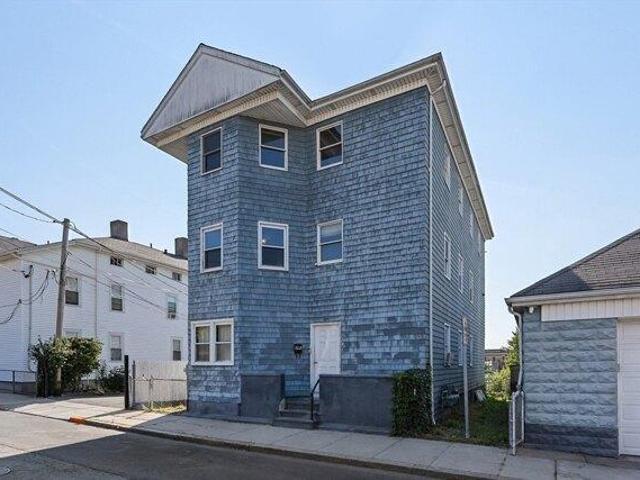 11 bedroom, Fall River MA 02721 104720075