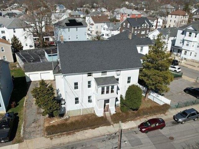 11 bedroom, Fall River MA 02723 LS102634834