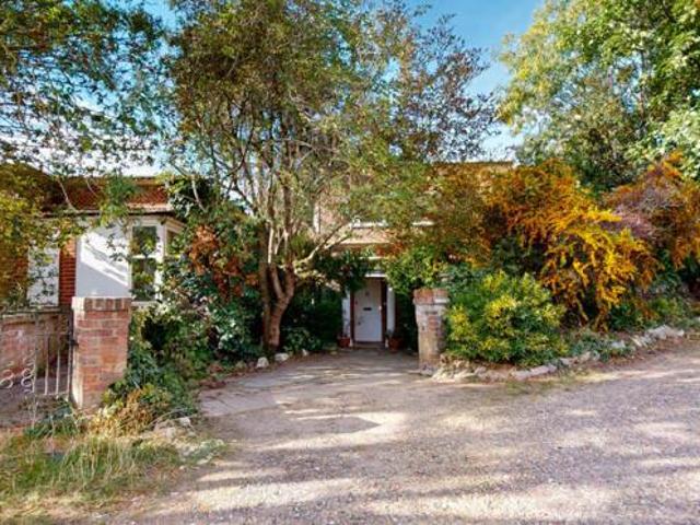 11 Bedroom House Bromley Greater London 99808902
