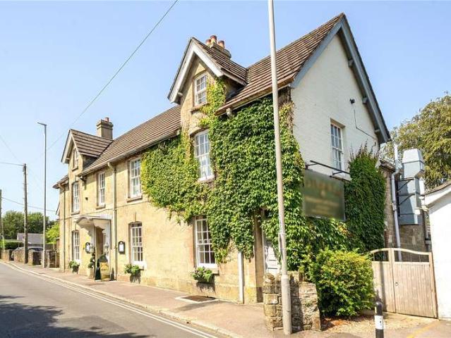 11 Bedroom House