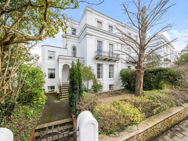 11 bedroom semi detached house for sale