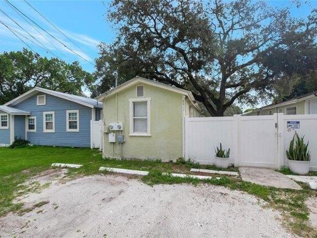 11 bedroom, Tampa FL 33604 89347493
