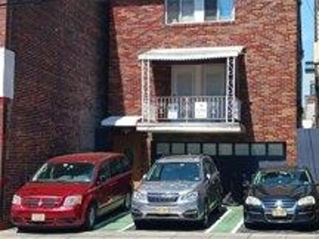 11 bedroom, Union City NJ 07087 104834571