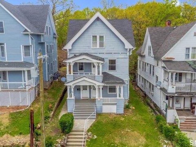 11 bedroom, Waterbury CT 06710 102475281