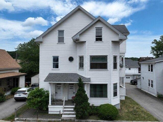 11 bedroom, Woonsocket RI 02895 105093041