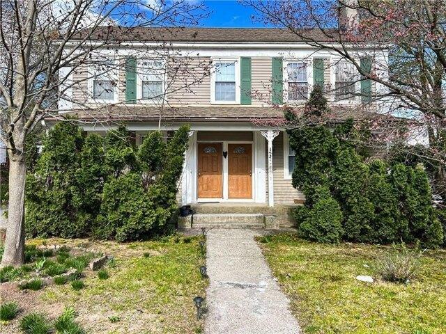 11 bedroom, Woonsocket RI 02895 103099531