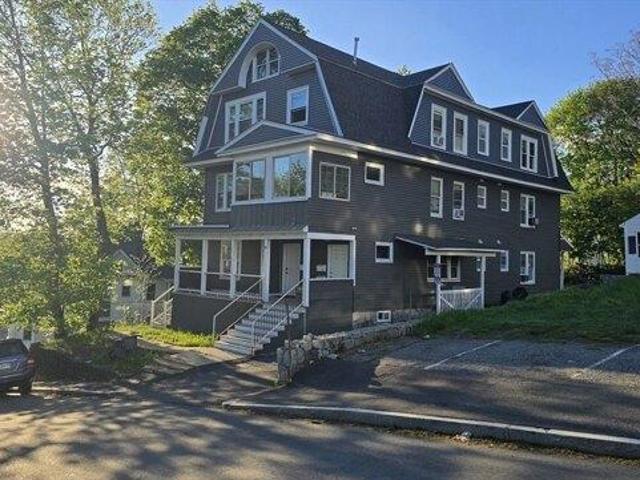 11 bedroom, Worcester MA 01605 104567787