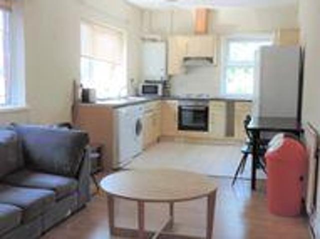 11 Bedrooms Terraced house for rent in Miskin Street, Cathays, South Glamorgan CF24