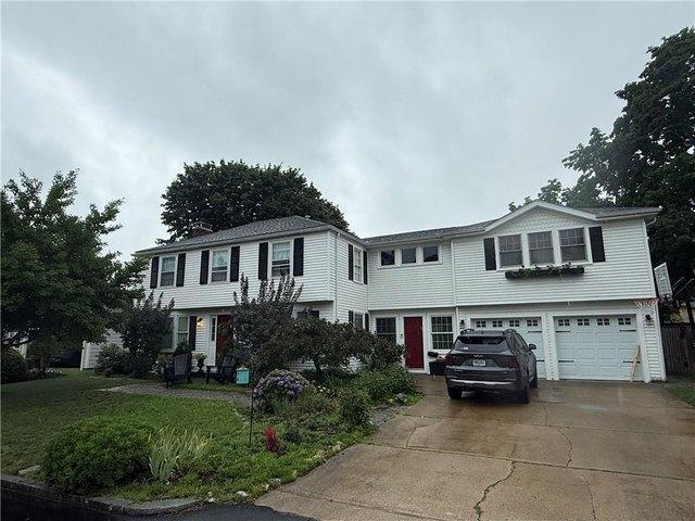 11 Beech Tree Rd, East Providence, RI 02916