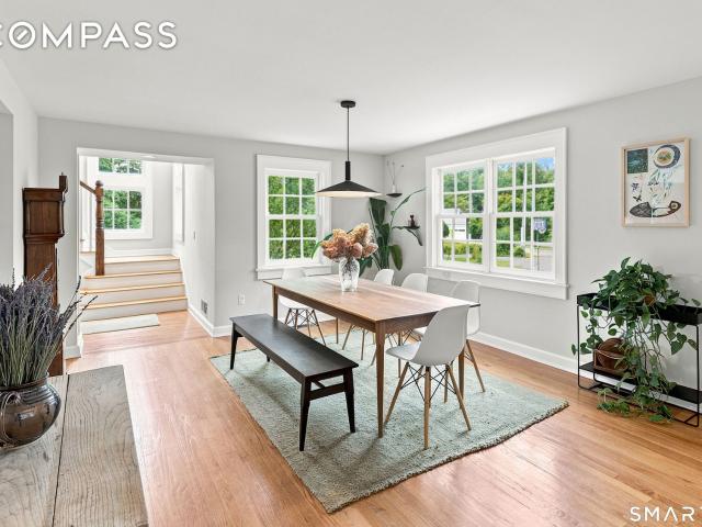 11 Belaire Dr, Westport, CT