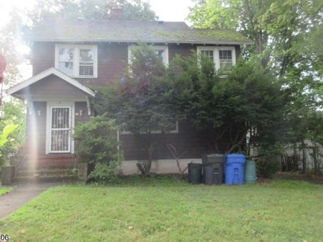 11 Belmont St, Englewood, NJ 07631