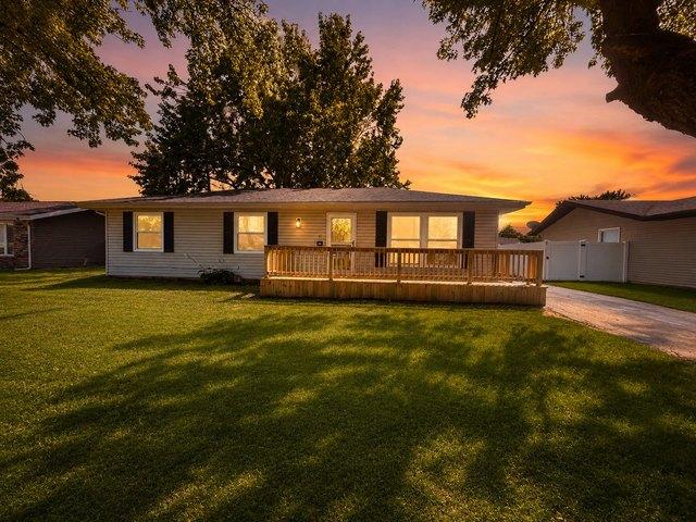 11 Bonds Dr, Bourbonnais, IL 60914