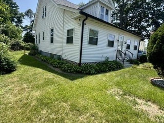 11 Bliss St, East Hartford, CT 06108