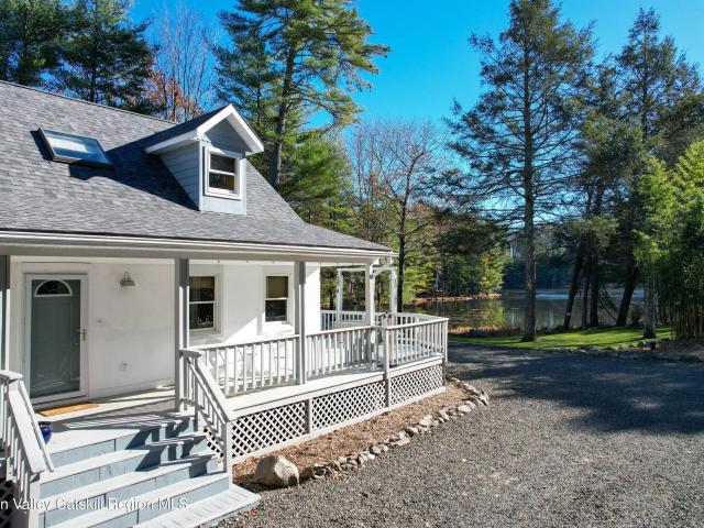 11 Blue Heron Drive