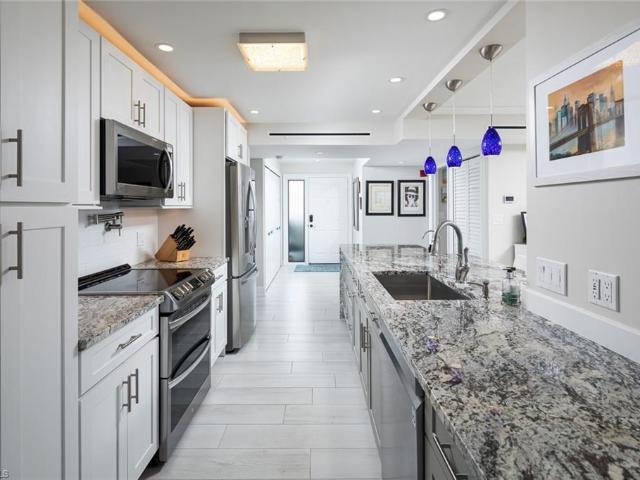 11 Bluebill Ave, Unit 1001, Naples, FL 34108 | Compass