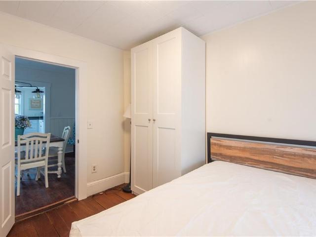 11 Brewer St, Newport, RI 02840 | MLS #1416