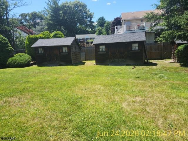 11 Bullens Ave