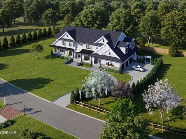 11 Buttonwood Ln E, Rumson, NJ 07760