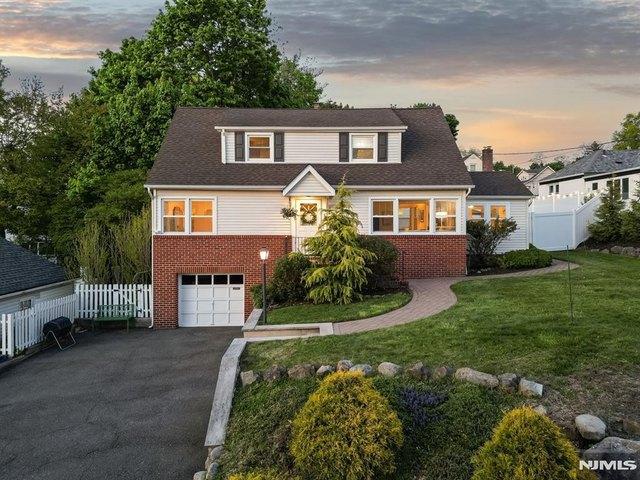 11 Caldwell Ter, West Orange, NJ 07052