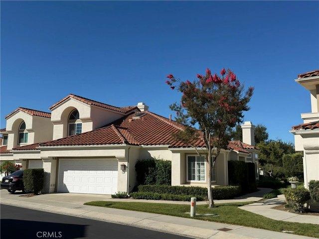 11 Calle Katrina, Rancho Santa Margarita, CA 92688