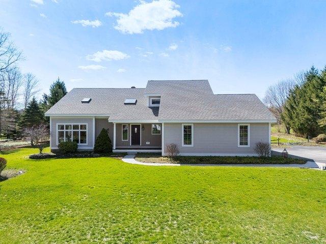 11 Captain Parker Dr, Lee, NH 03861