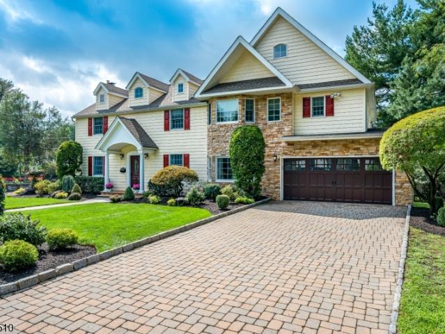 11 Cape Ct
