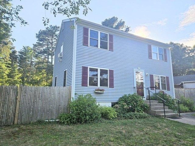 11 Cardinal Ave, Wareham, MA 02538