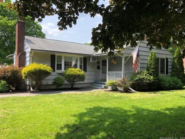 11 Carol St, Enfield, CT 06082