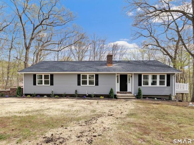 11 Carriage Dr, Shelton, CT 06484