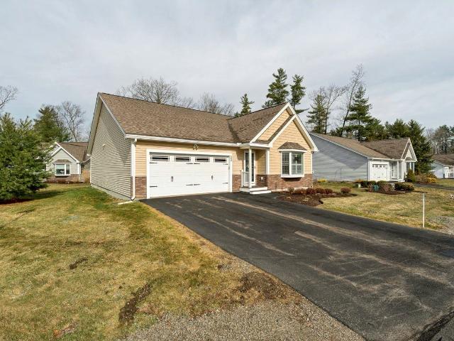 11 Castle Ct, Kingston, NH 03848 | Compass
