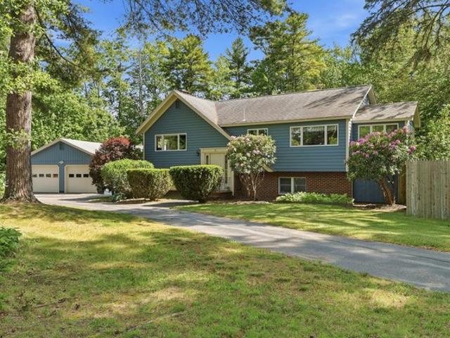 11 Cascade Rd, Old Orchard Beach, ME 04064
