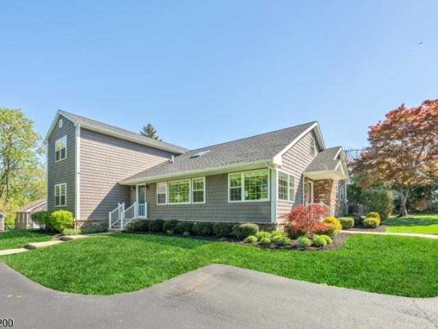 11 Cedar St, Bernards, NJ 07920 | MLS #4023 | Compass