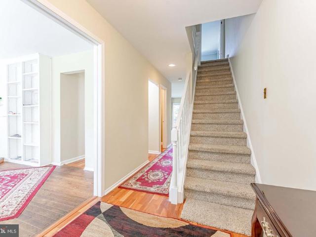11 Chateau Circle
