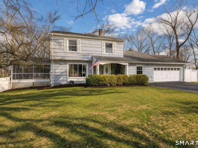 11 Charcoal Rd, Norwalk, CT 06854