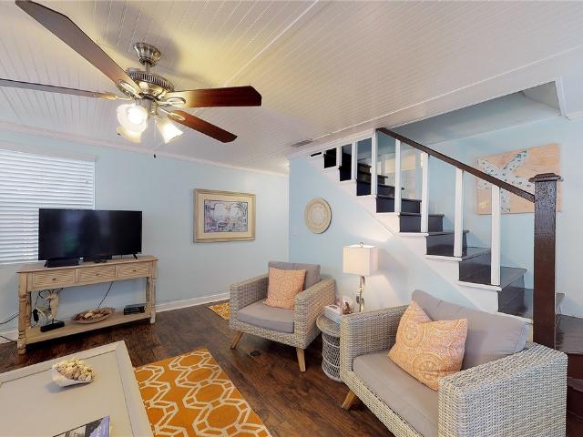 11 Conch Shell Ln St, Simons Island, GA 31522 | MLS #1660 | Compass