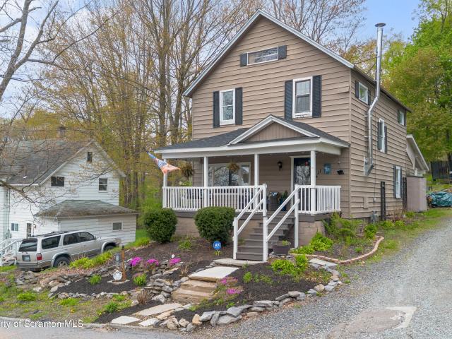 11 Coolidge Avenue