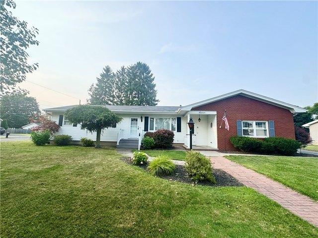 11 Cottrell St, Auburn, NY 13021