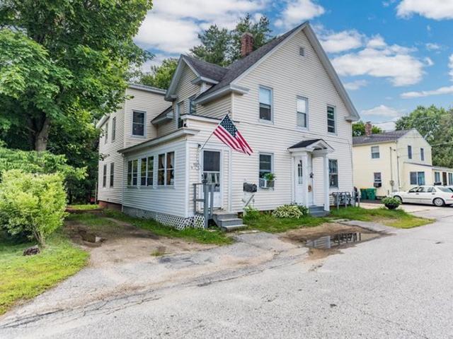 11 Cleveland St, Rochester, NH 03867