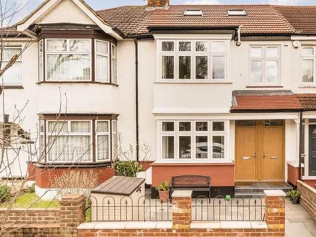 11 Croft Gardens, London, W7 2JQ, United Kingdom | 2 bed house for rent #167073223 | Rentberry
