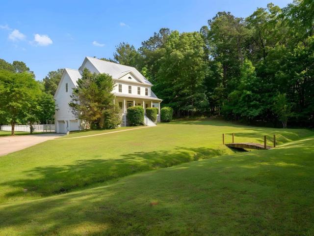 11 Crossbrook Circle