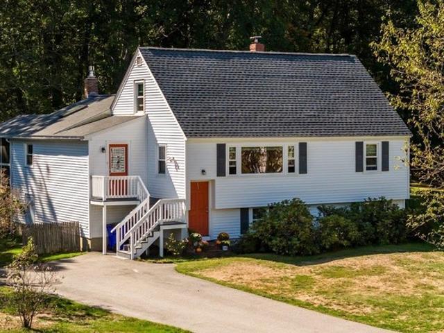 11 Crawford Ave, Exeter, NH 03833