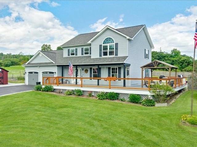 11 Craftsfield Rd, Fairfax, VT 05454
