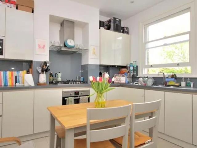 11 Crebor Street, London, SE22 0HF, United Kingdom | 3 bed apartment for rent #140227281 | Rentberry