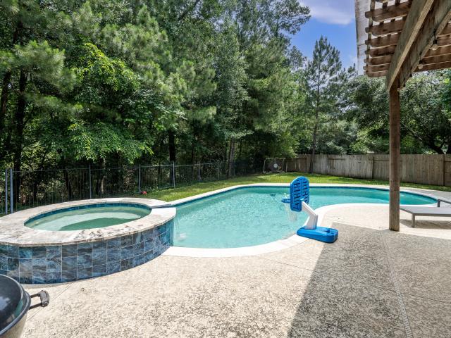 11 Dahlia Trail Place