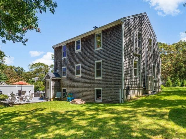 11 Deer Hollow Rd