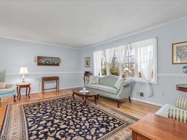 11 Dorr Rd, New Providence, NJ 07974 | MLS #4016 | Compass
