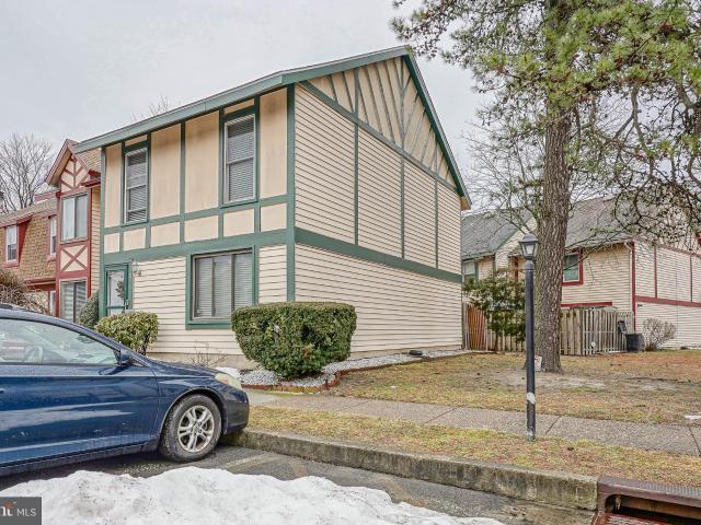 11 Dover Ct, Unit B39, Clementon, NJ 08021 | Compass